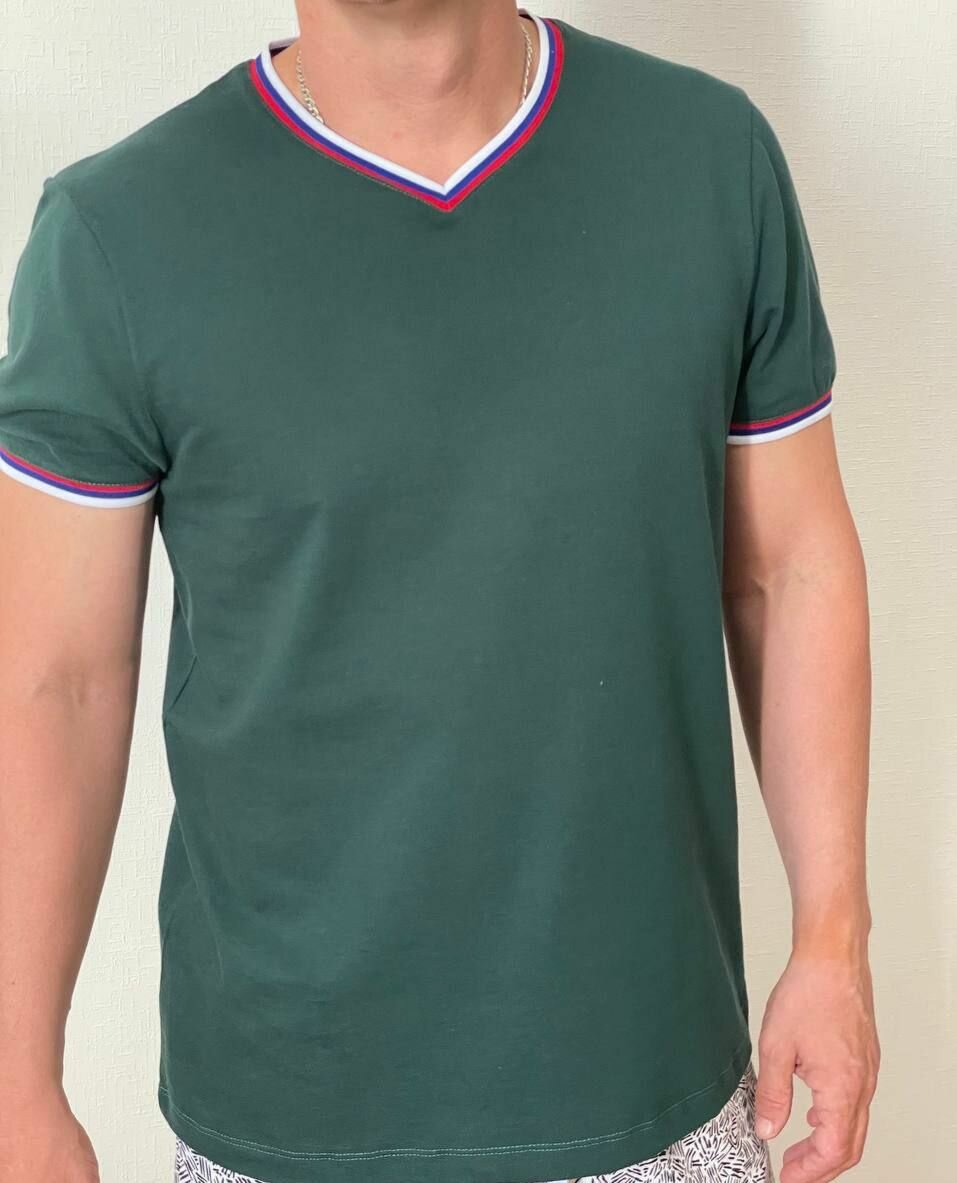 Футболка спортивная