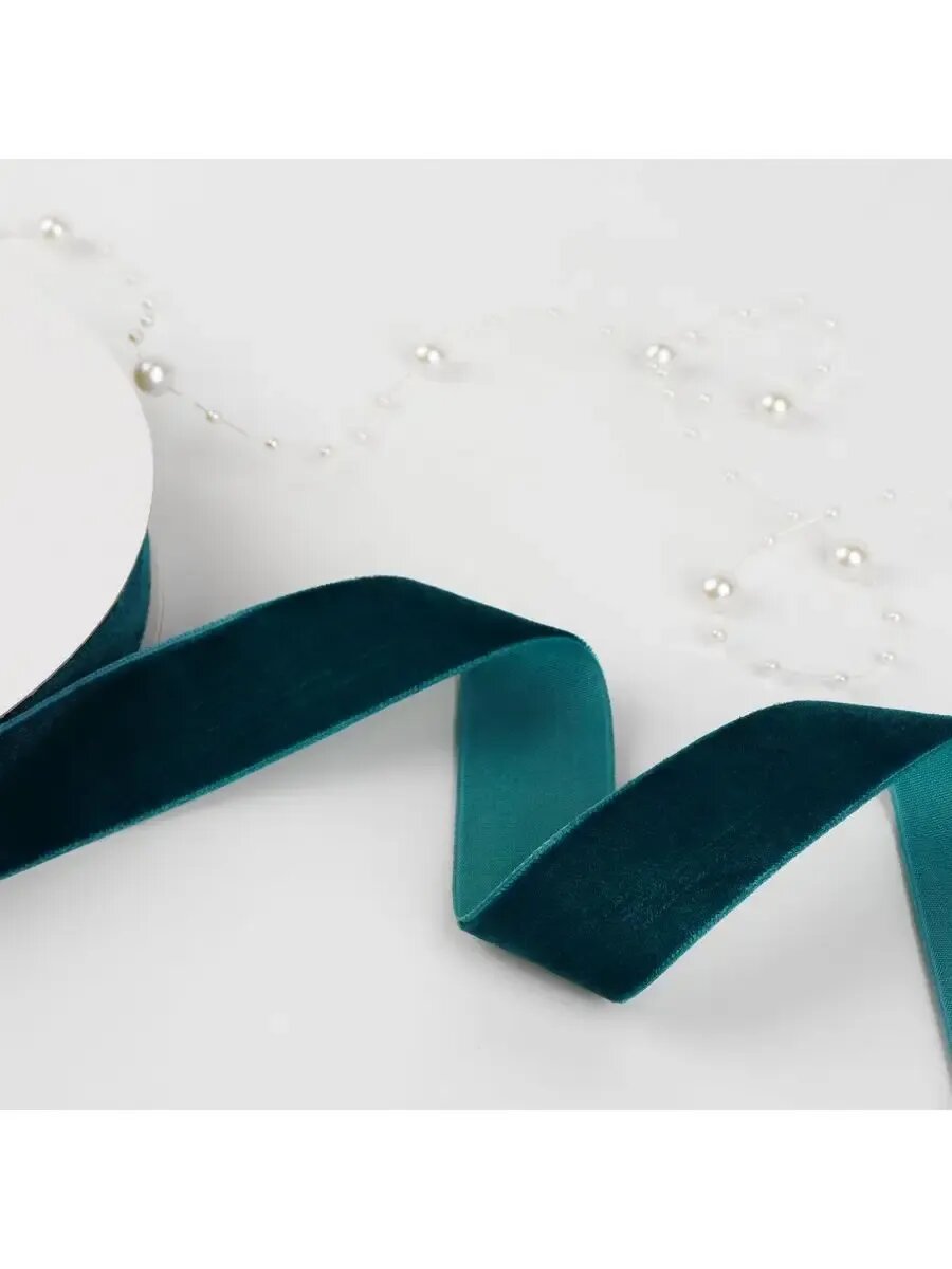 Лента бархатная цвет изумрудный