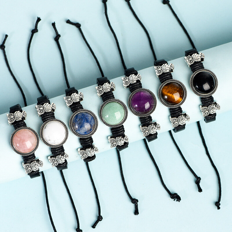 Плетеный браслет