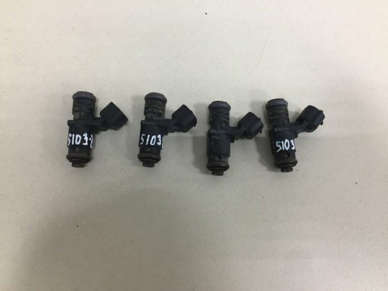 Форсунка инжекторная электрическая Skoda Rapid 2012-2020 кат.номер: 04E906031F