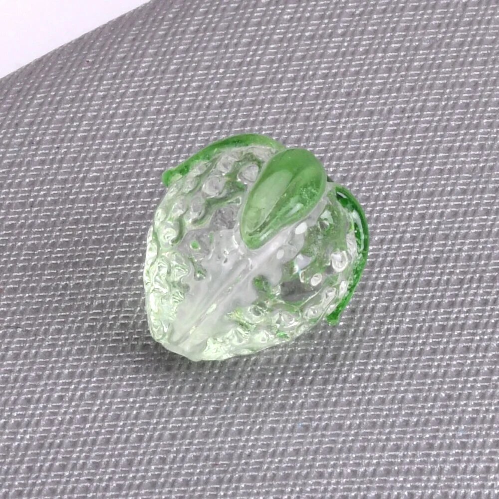5 шт. ручная работа стеклянные бусины клубника Orbelle 15x13 мм Light Green