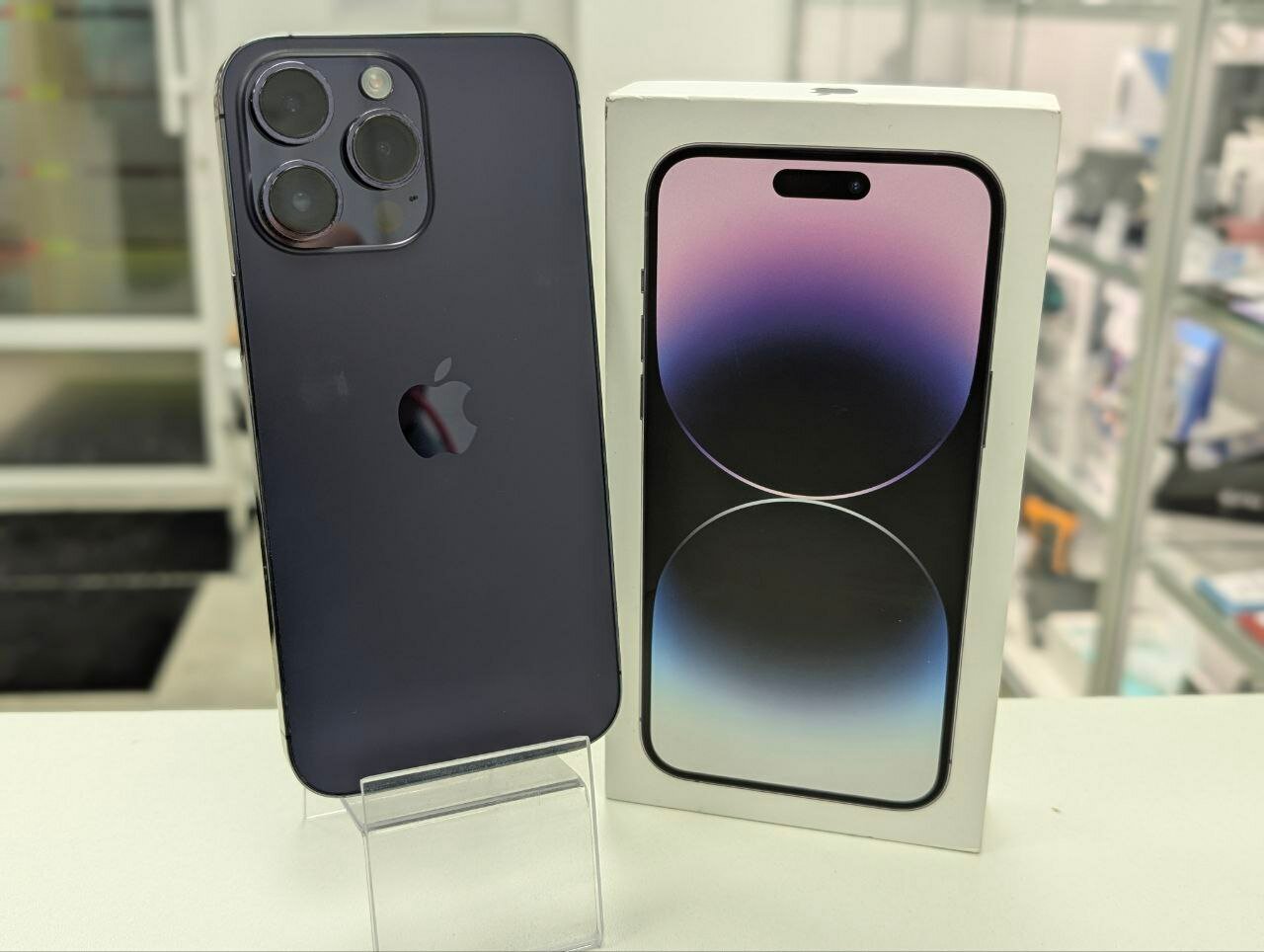 6.7" Смартфон Apple iPhone 14 Pro Max 128 ГБ, глубокий фиолетовый