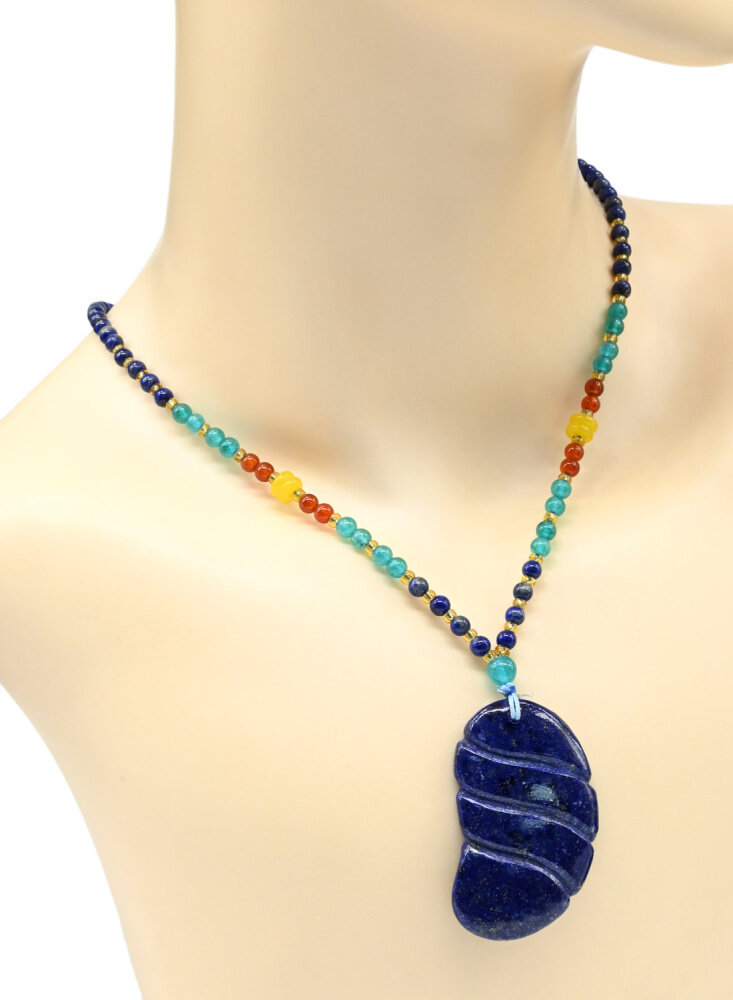 Бусы, лазурит