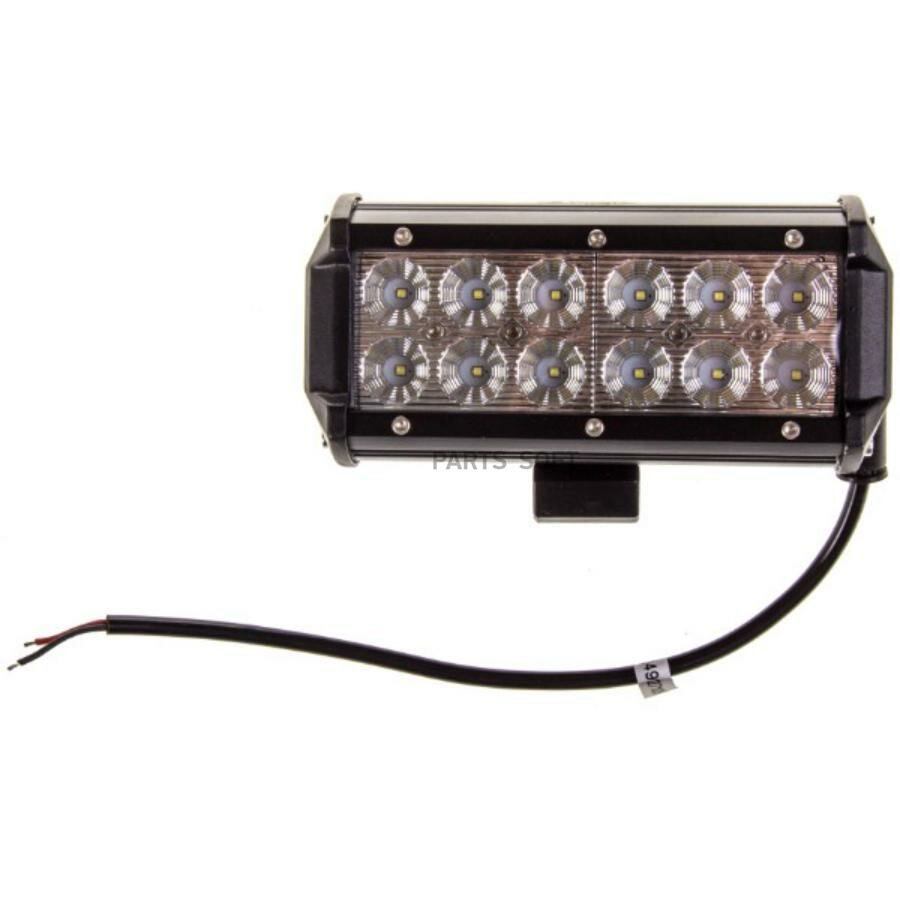 S08401023 SKYWAY Фара светодиодная OFF ROAD 165*70мм прямоугольная 12V/24V 36W 6000K SKYWAY 12 диодо