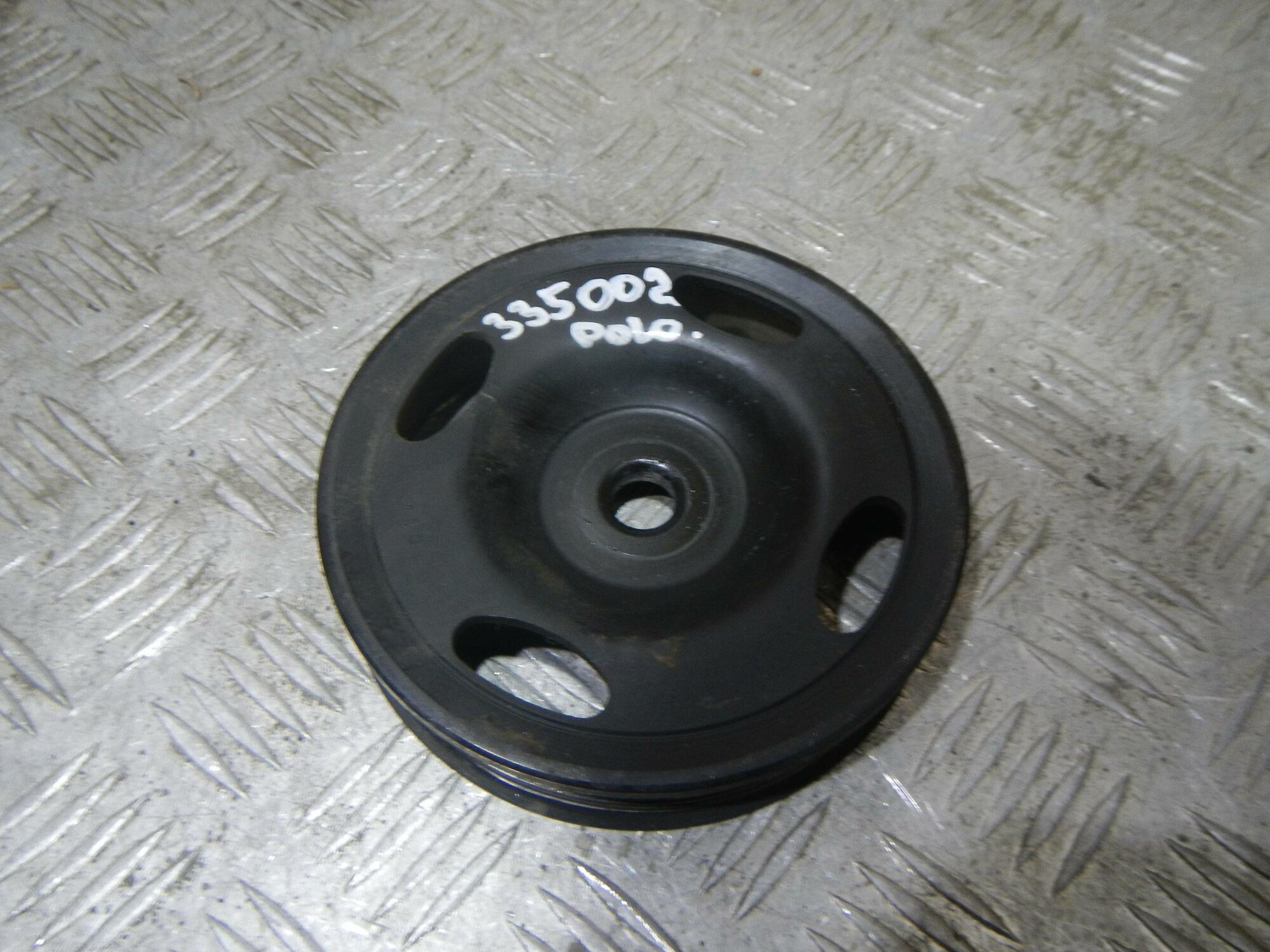 Б/У Шкив коленвала, Volkswagen (Фольксваген)-POLO (SED RUS) (11-) VOLKSWAGEN POLO (Sed RUS) (11-) Без повреждений. 33500...