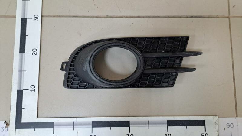 Решетка в бампер левая Volkswagen Tiguan 5N2 2011-2016 кат.номер: 5NO853665