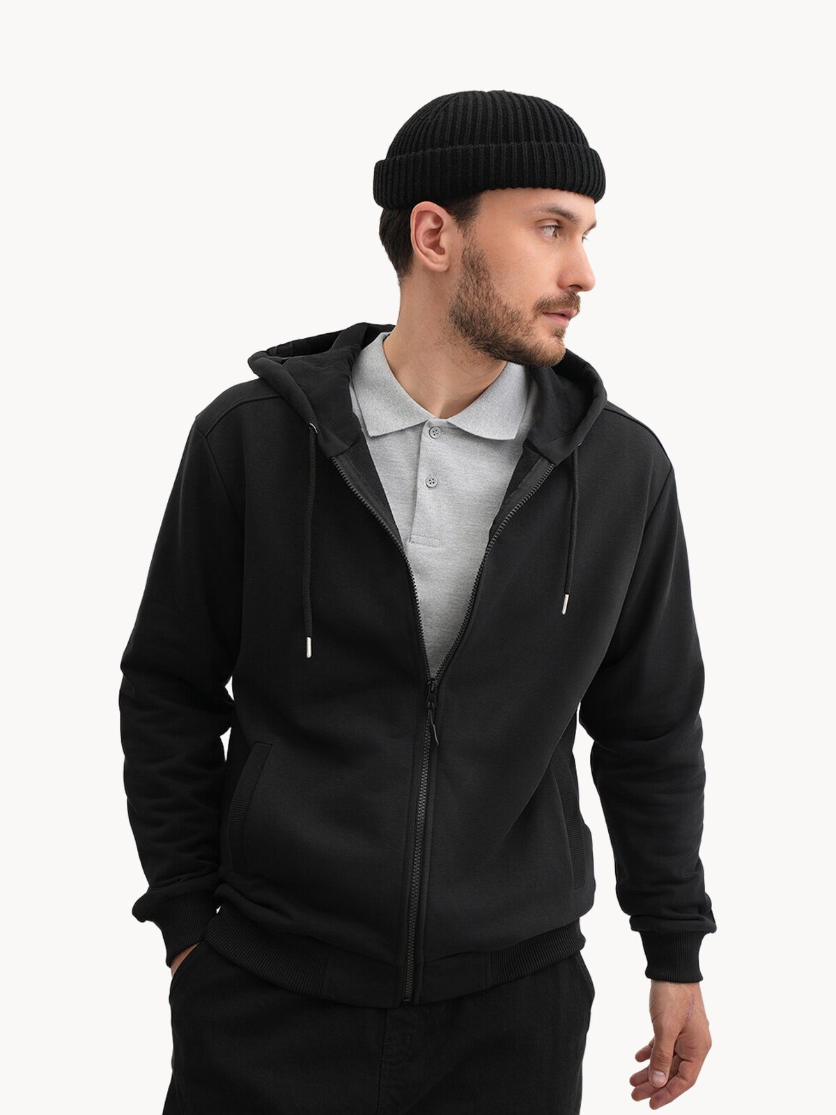 Толстовка дя мужчин