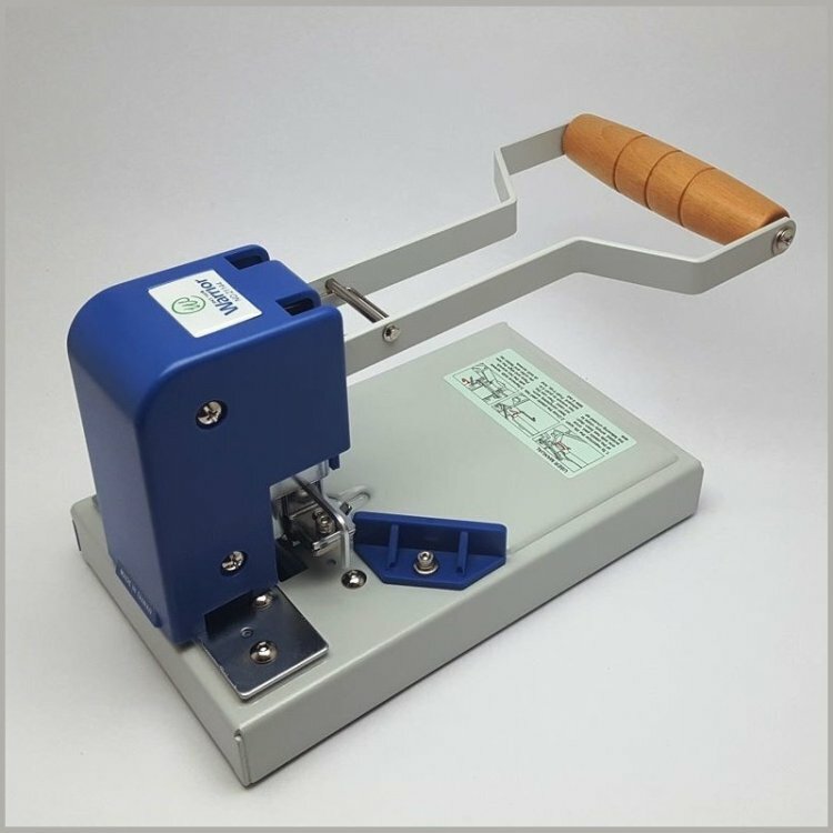 Настольный обрезчик углов AD-1 R6 мм