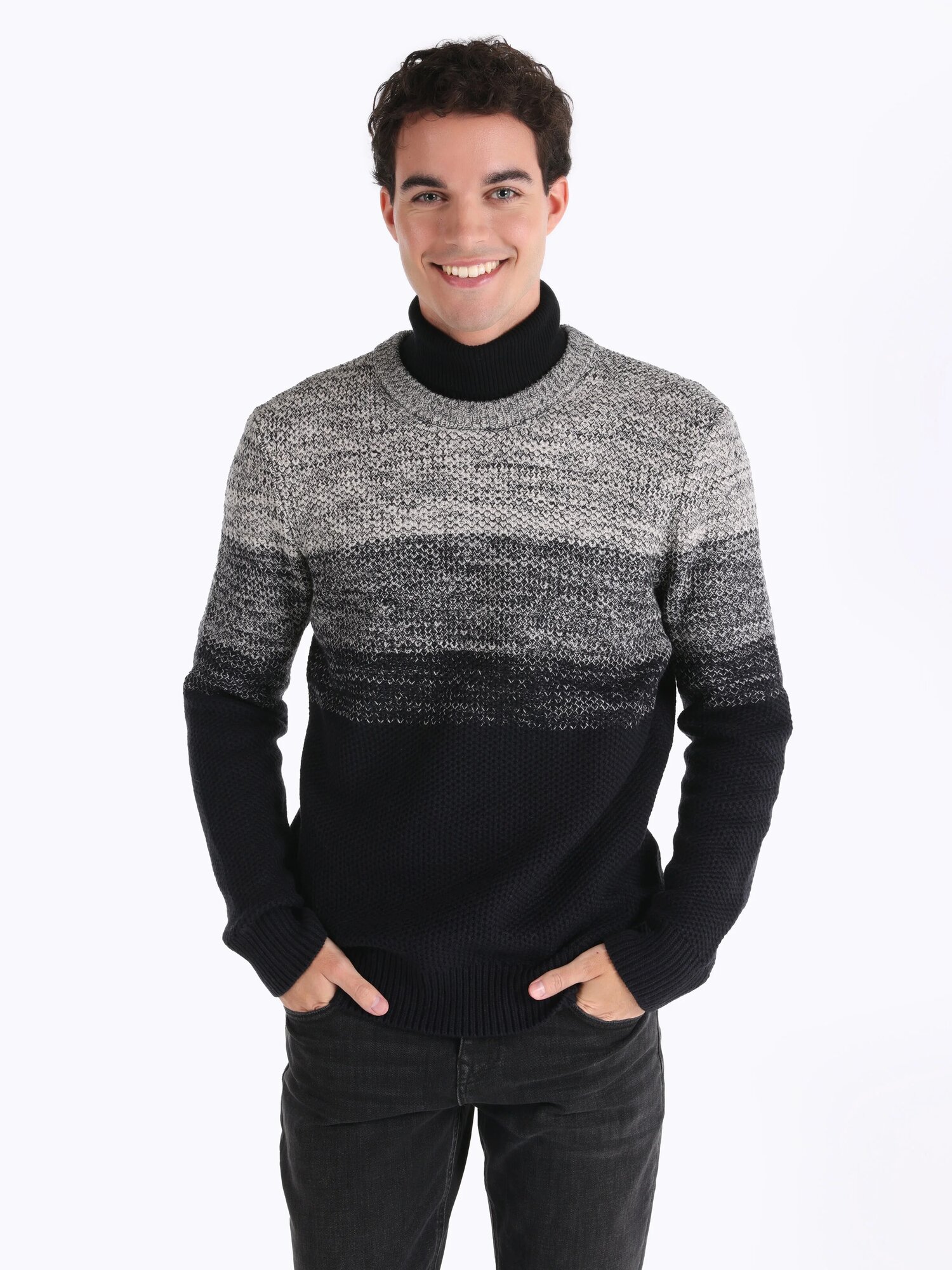 Джемпер Свитер