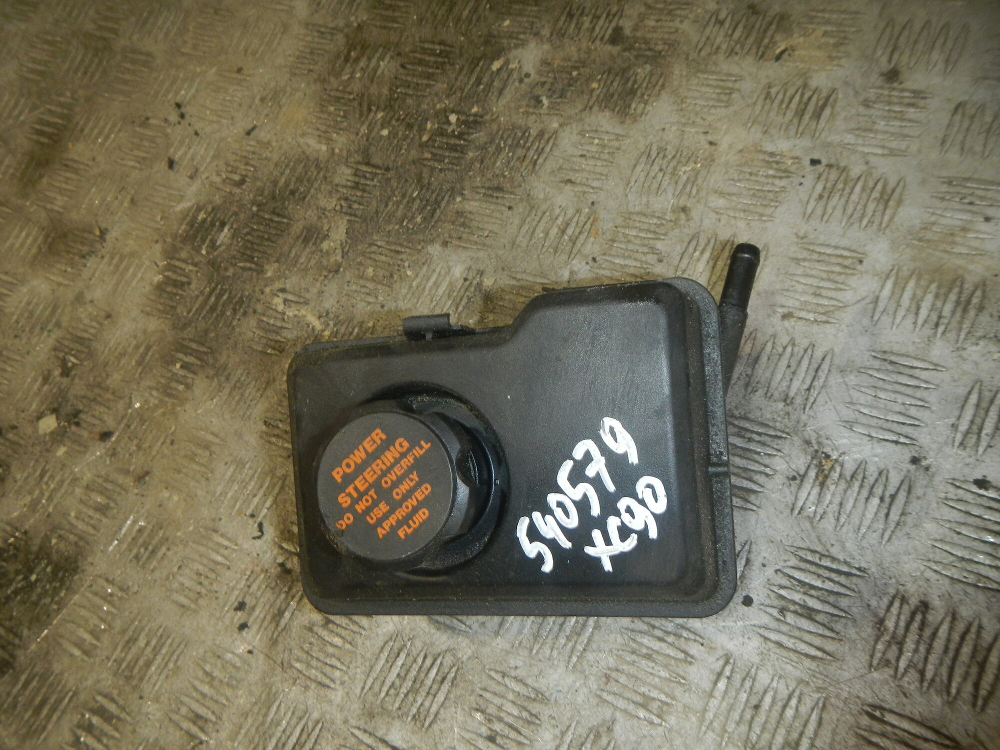 Б/У Бачок гидроусилителя, Volvo (Вольво)-XC90 (02-) VOLVO XC90 (02-) Без видимых повреждений. 540579 VOLVO арт. 8671269