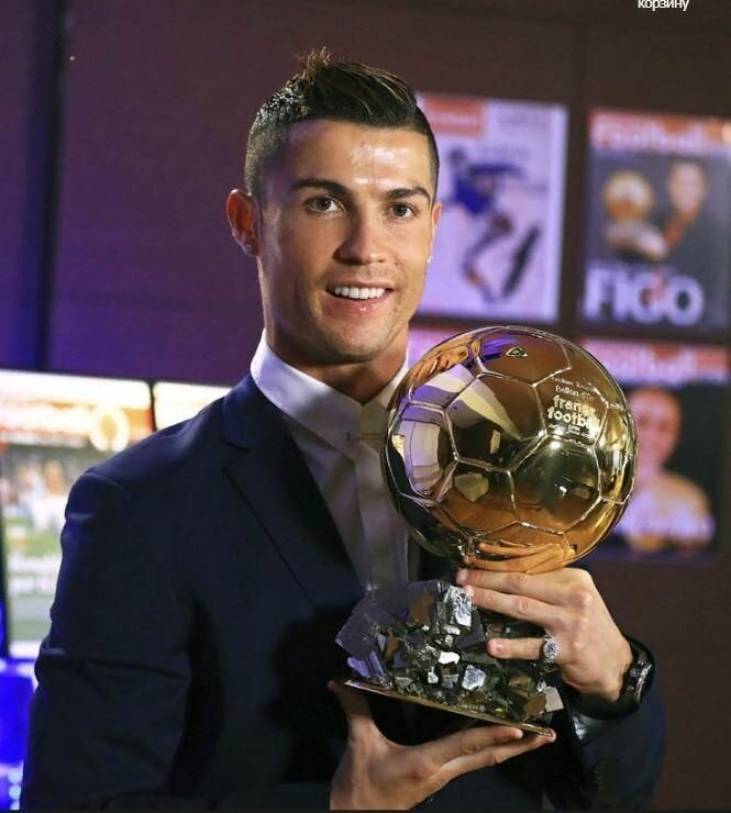 Приз Золотой мяч лучшему игроку 25 см