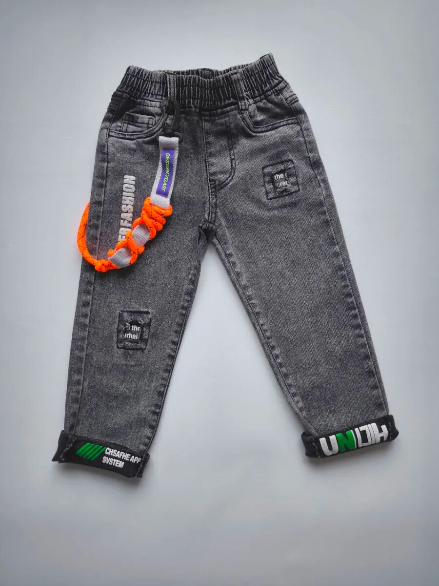 Джинсы весна-лето 2025