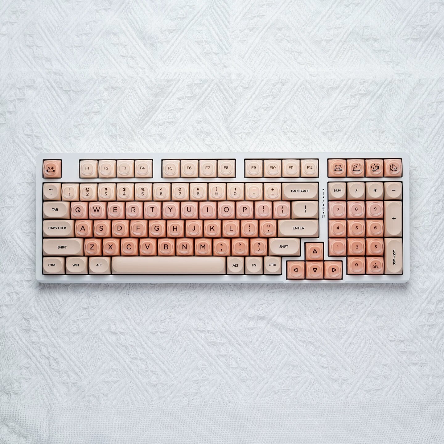 GK98 Механическая клавиатура с переключателями Cherry MX Tea — Тройной режим (проводная/беспроводная/Bluetooth) — Тема