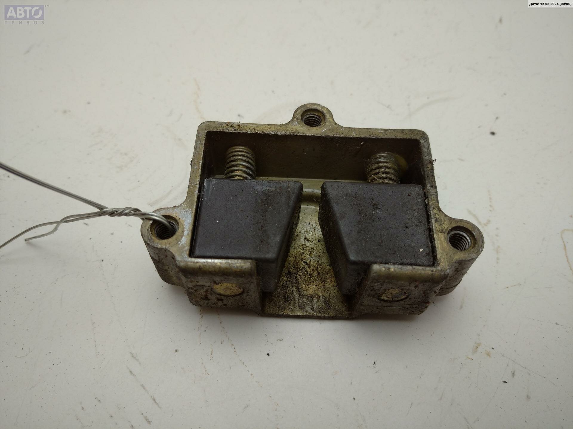 Замок двери задней правой Ford Transit (1994-2000)