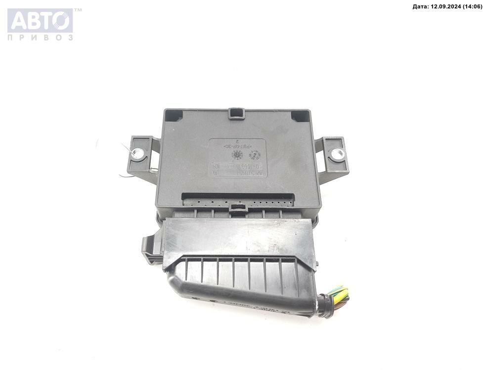 Блок ручника (стояночного тормоза) BMW 5 F10/F11 (2009-2017)