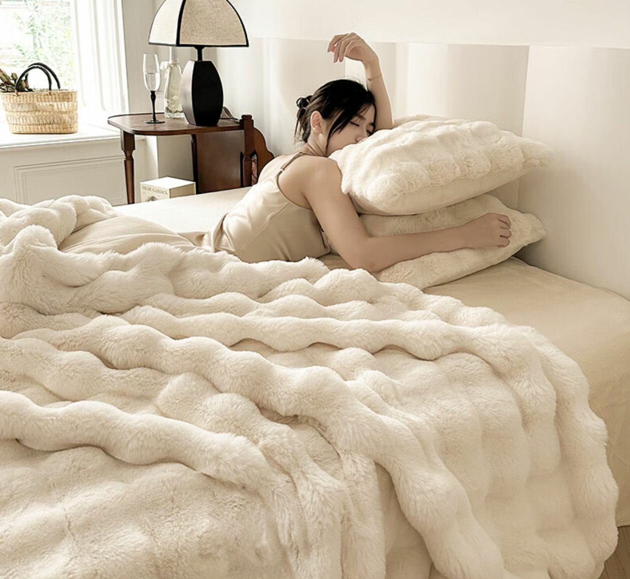 Постельное белье, зимний комплект из четырех предметов, плюс бархатный утепленный зимний легкий роскошный кроличий плюш из кораллового флиса, Белое облако,150x200, белый