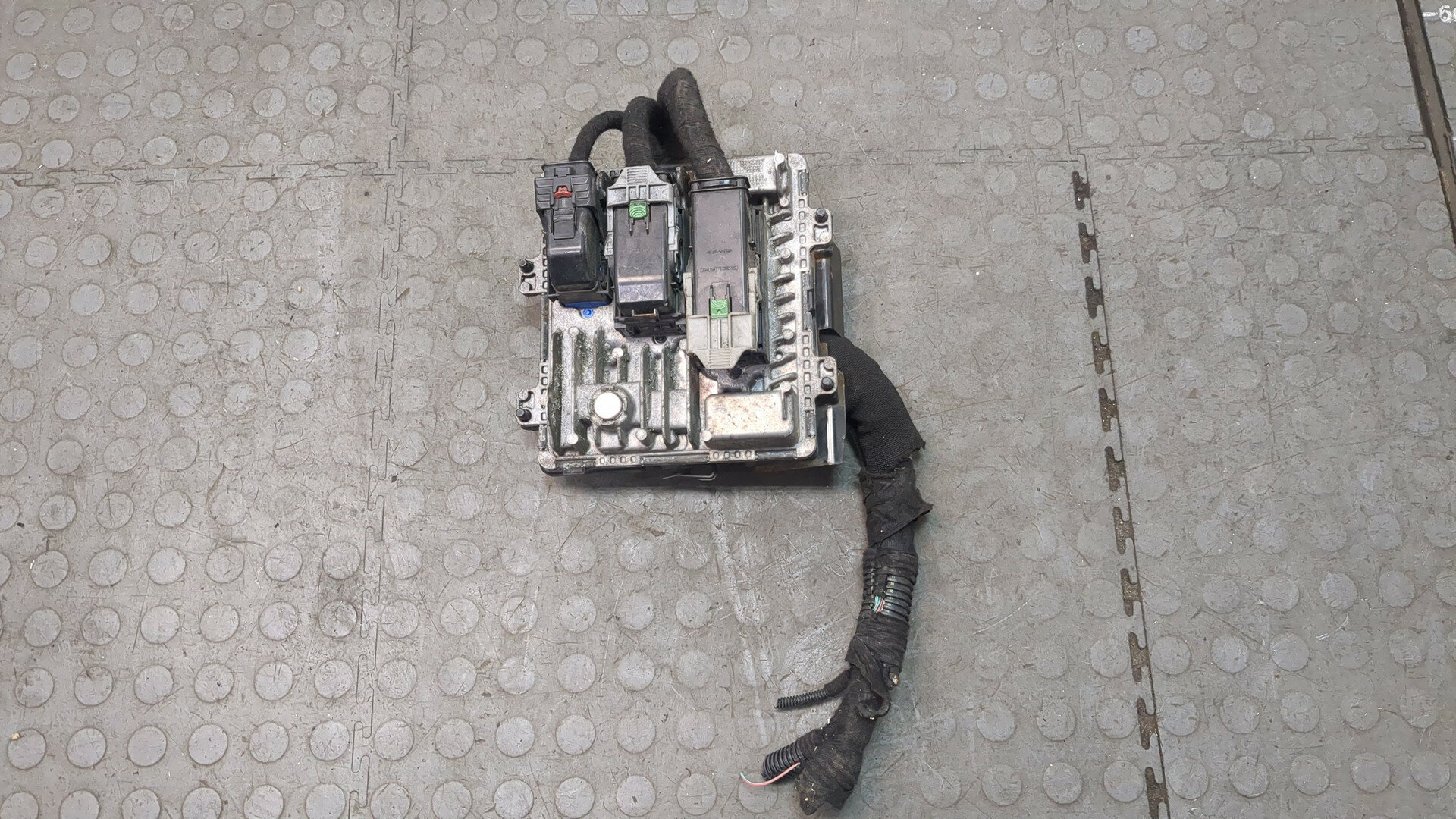 Блок управления двигателем Opel Corsa E Б/У