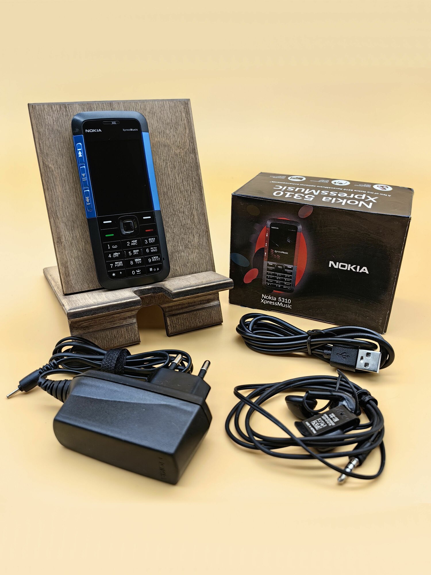 Мобильный раритетный кнопочный телефон Nokia 5310 XpressMusic, Синий