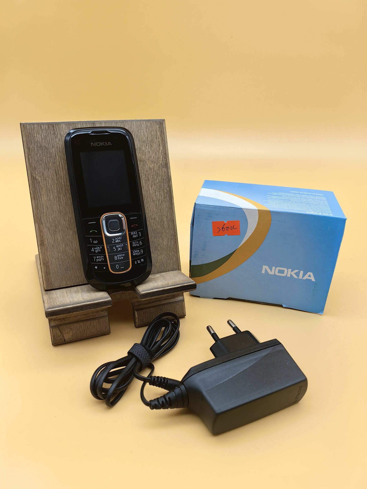 Мобильный кнопочный телефон Nokia 2600 Classic, Черный