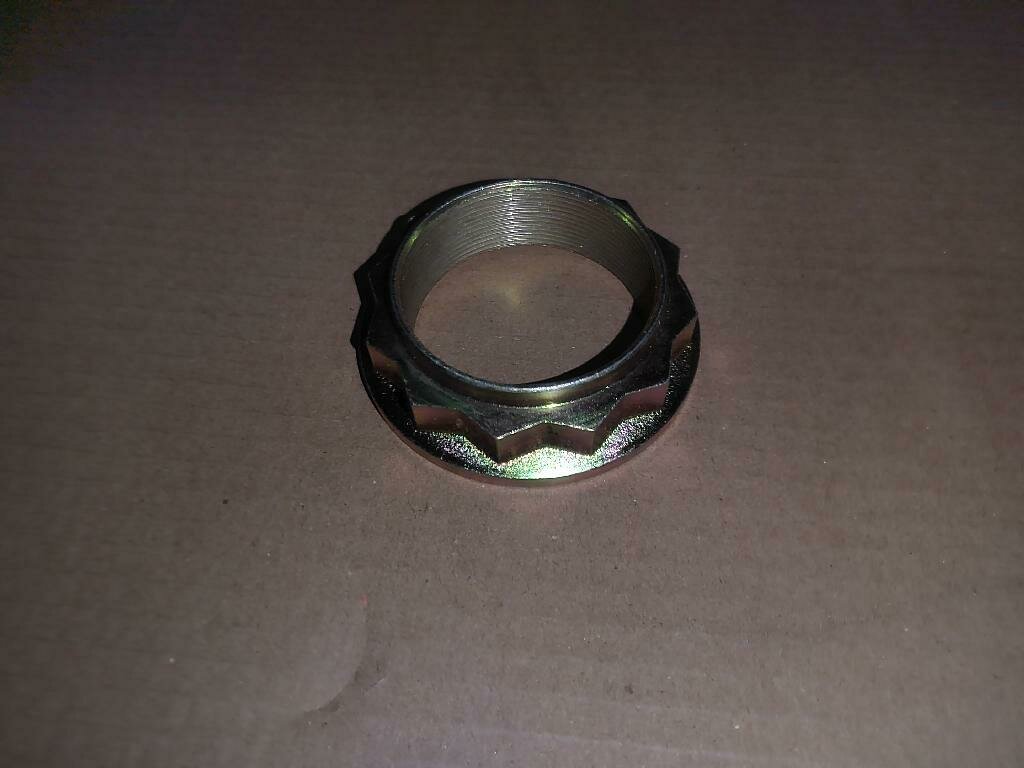 Гайка фланца редуктора MAN (Ман) TGA 00-08 (81906850303)