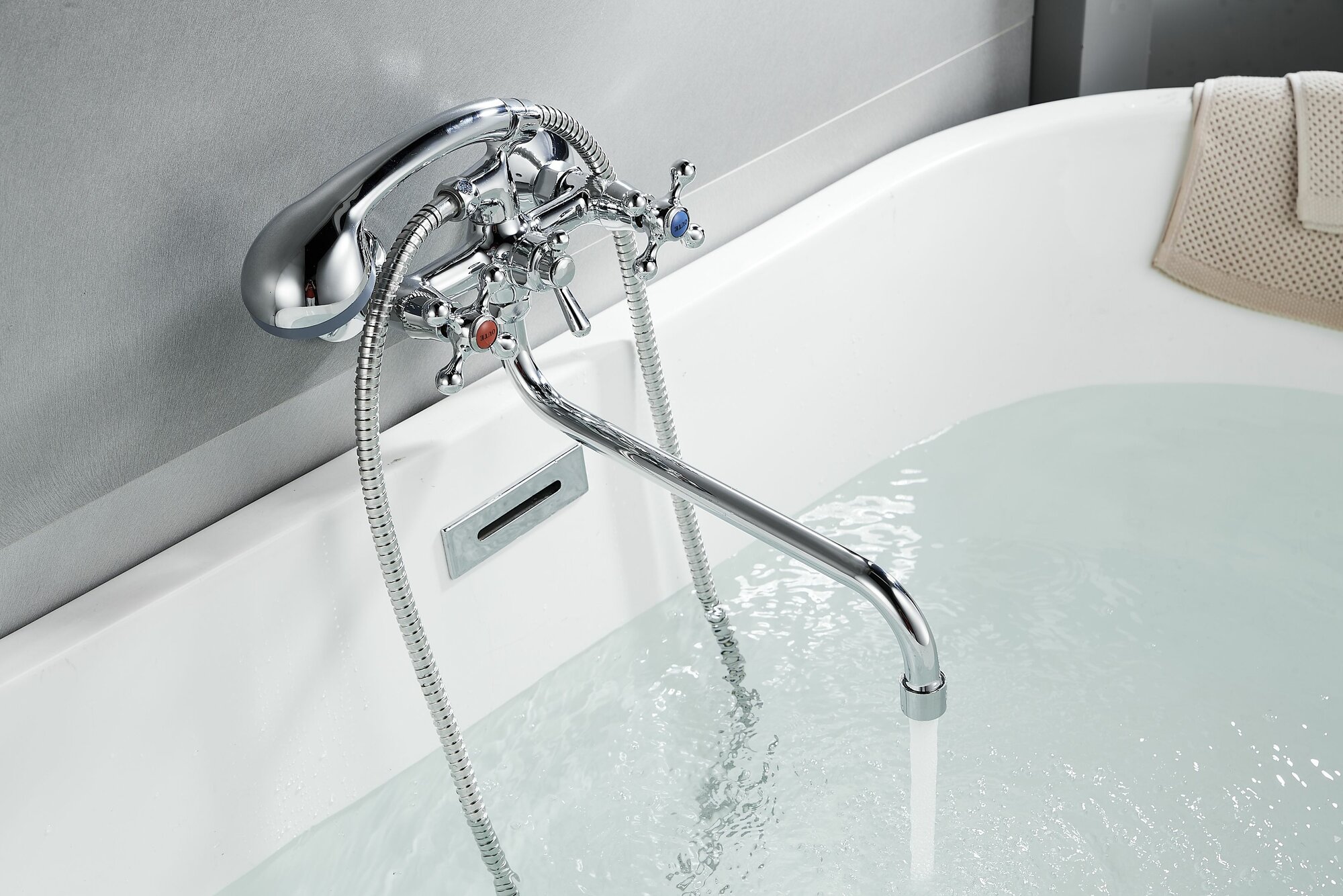 Смеситель для ванны OUTE двухвентильный с круглым изливом 30 см, хром, латунь.