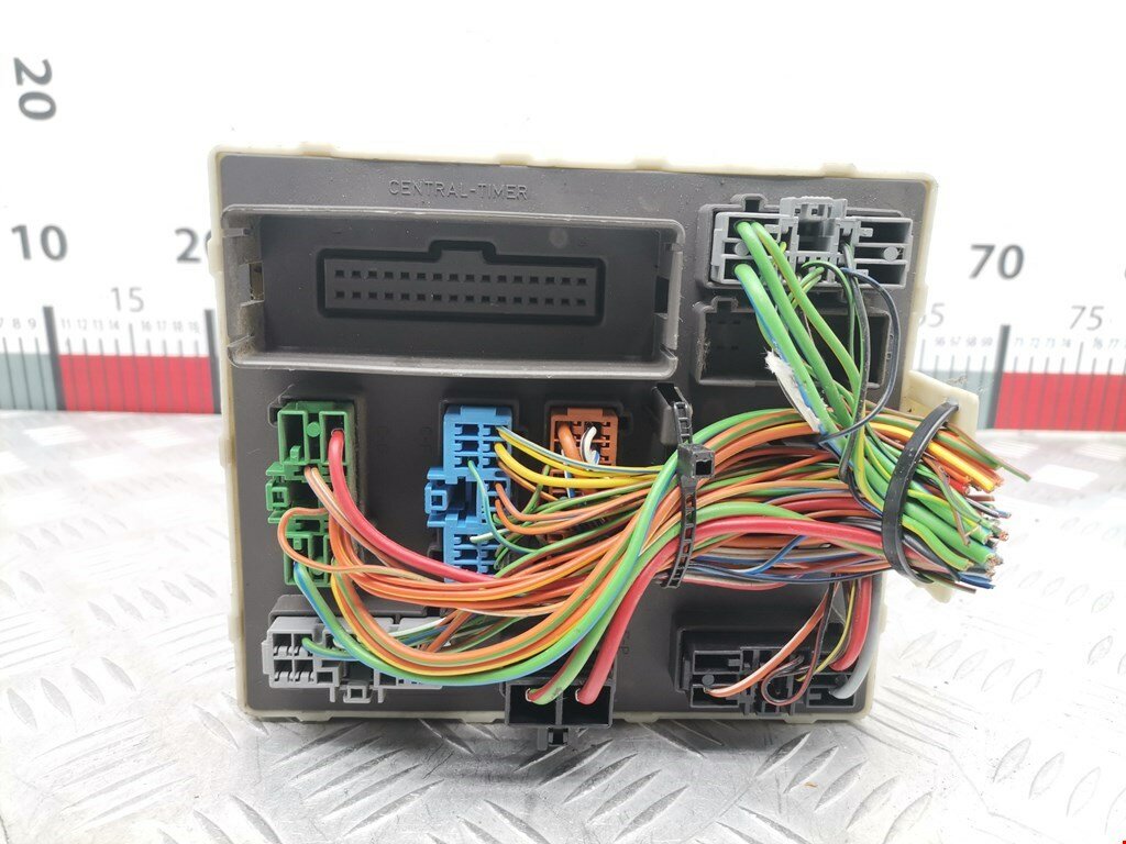 Блок предохранителей Ford Transit (Tourneo) Connect 1 1781666 арт. 1836409