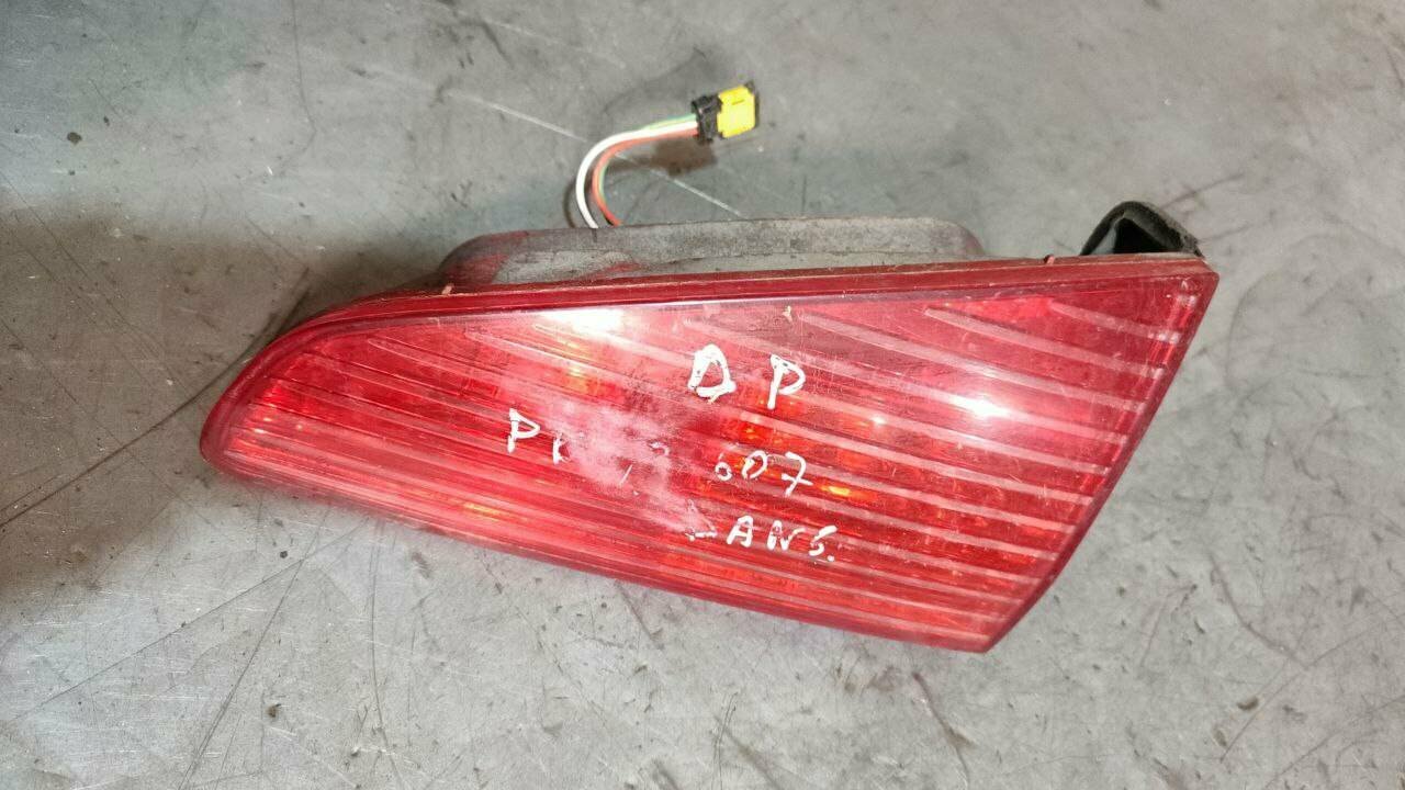 Фонарь задний правый Peugeot 607 рест. (2004 - 2010)