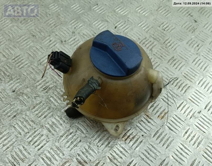 Бачок расширительный Volkswagen Golf-4