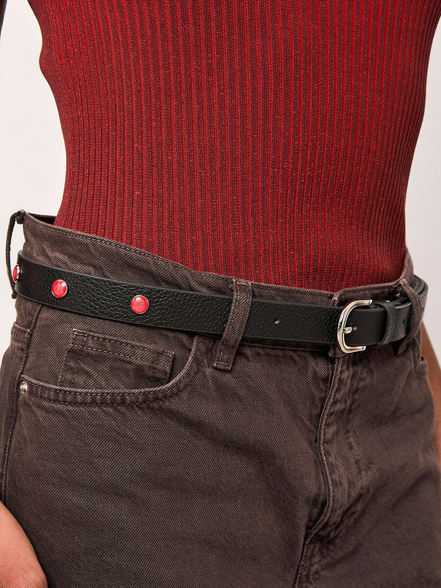 CURANNI 24С вителло черный /камень красный (100410) из натуральной кожи