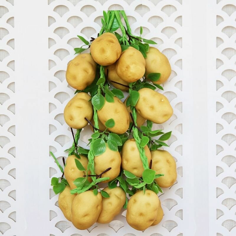 Шашлык из искусственных овощей и картофеля