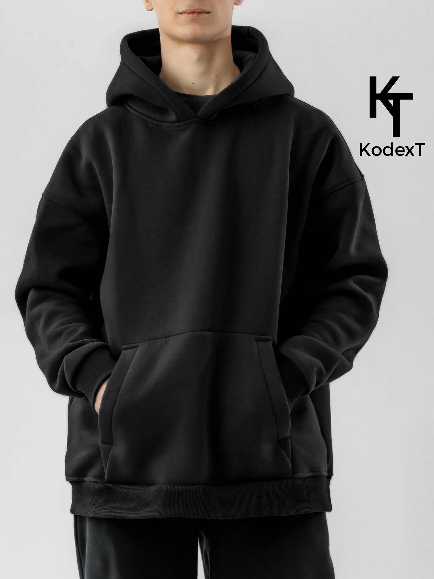 Толстовка спортивная