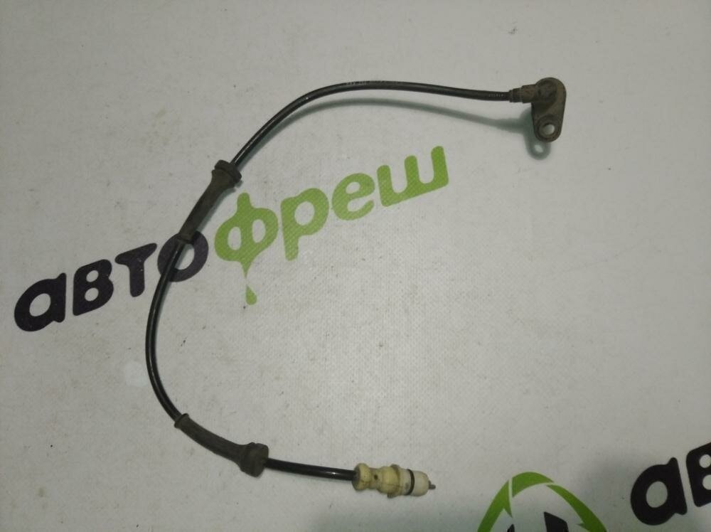 Датчик ABS задний правый RENAULT Logan 2005 2014 8200254688