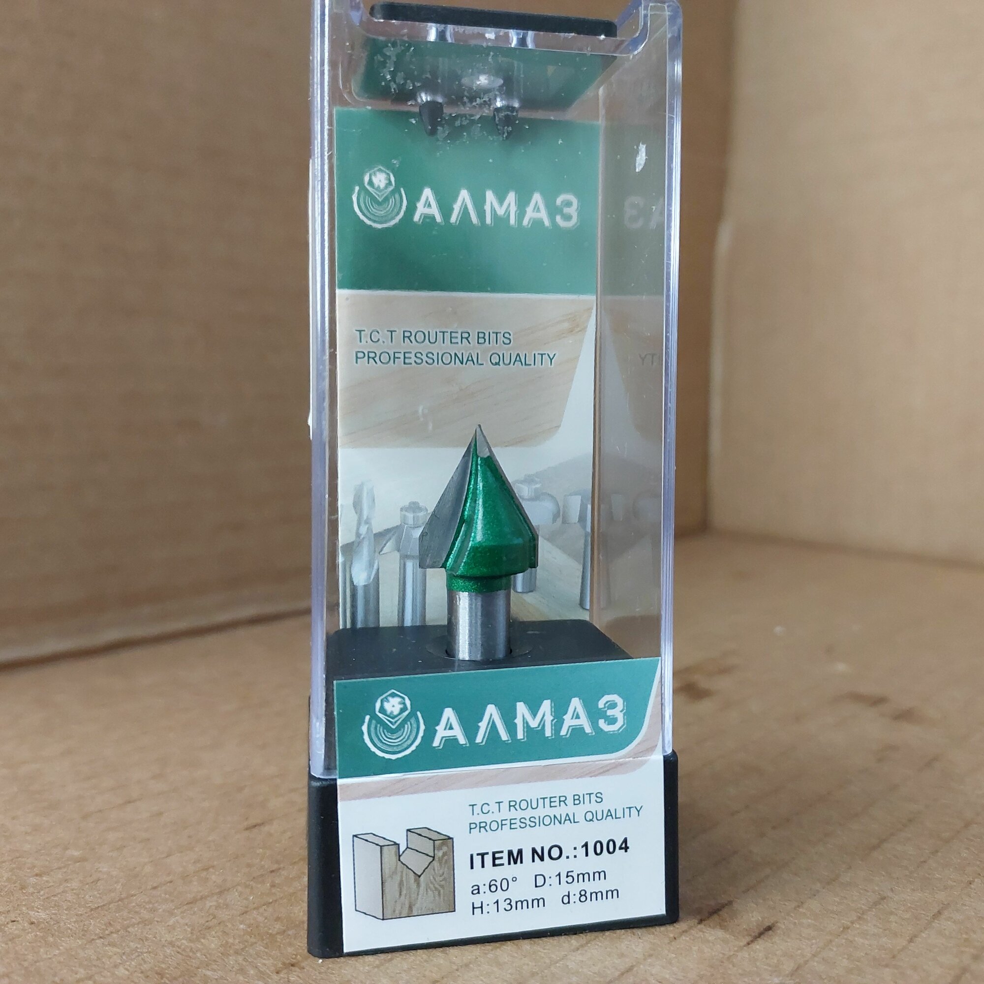 Фреза V образная 60 градусов Алмаз 1004 Пазовая V обр D:15mm I:13mm d:8mm