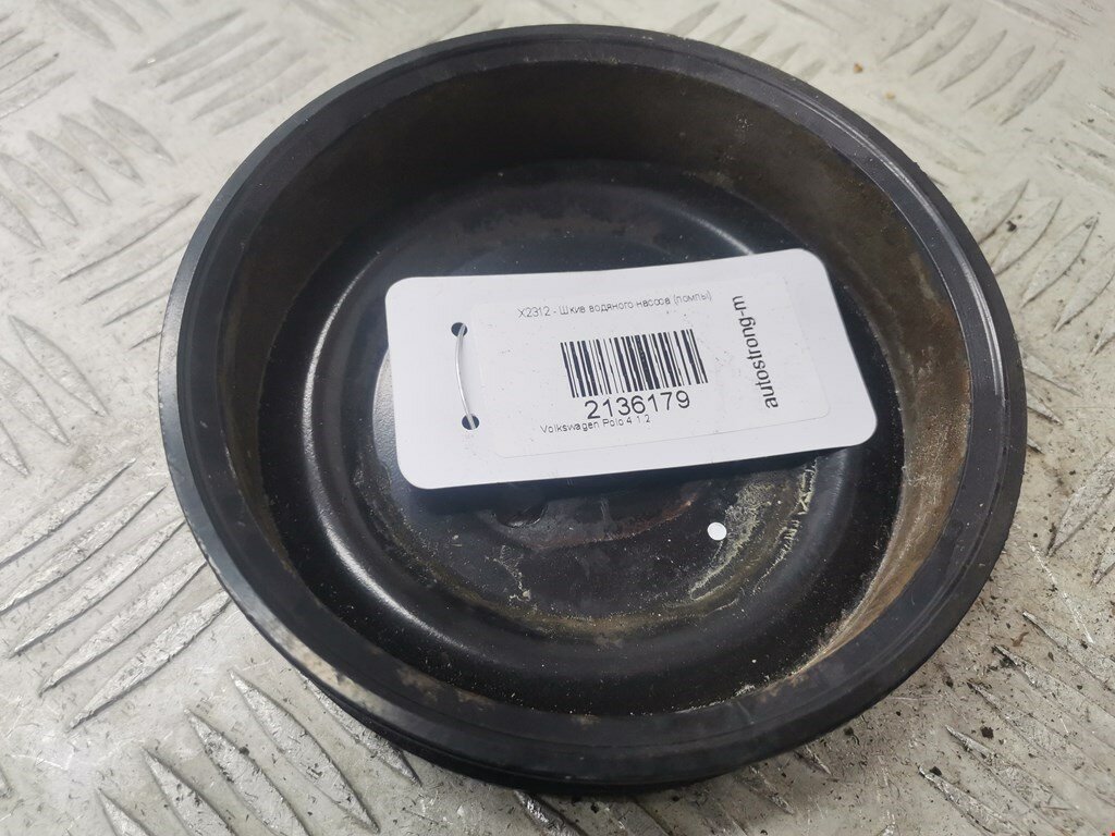 Шкив водяного насоса (помпы) Volkswagen Polo 4 03D121028B арт. 2136179