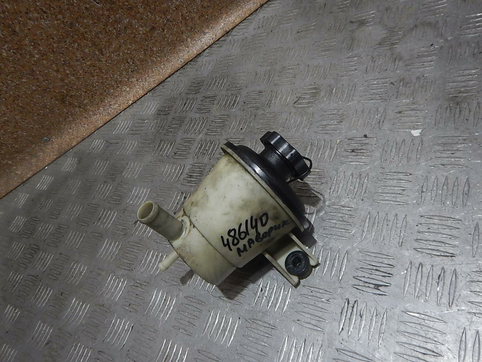 Б/У Бачок гидроусилителя, Ford (Форд)-MAVERICK (01-06) FORD MAVERICK (01-06) Без видимых повреждений. 486140 FORD арт. 3...