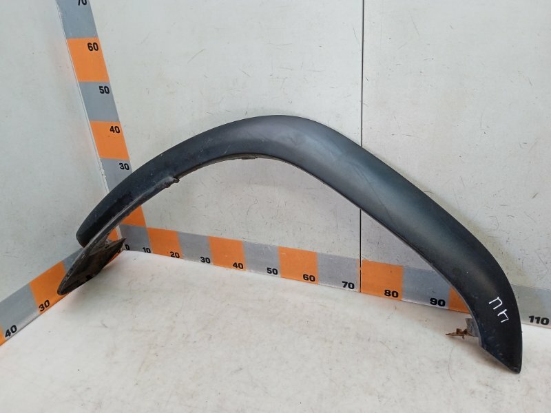 Б/У Ниссан Патфайндер R50 Накладка переднего крыла Nissan Pathfinder 2001 R50 Прав. 344546 NISSAN арт. 638102w307