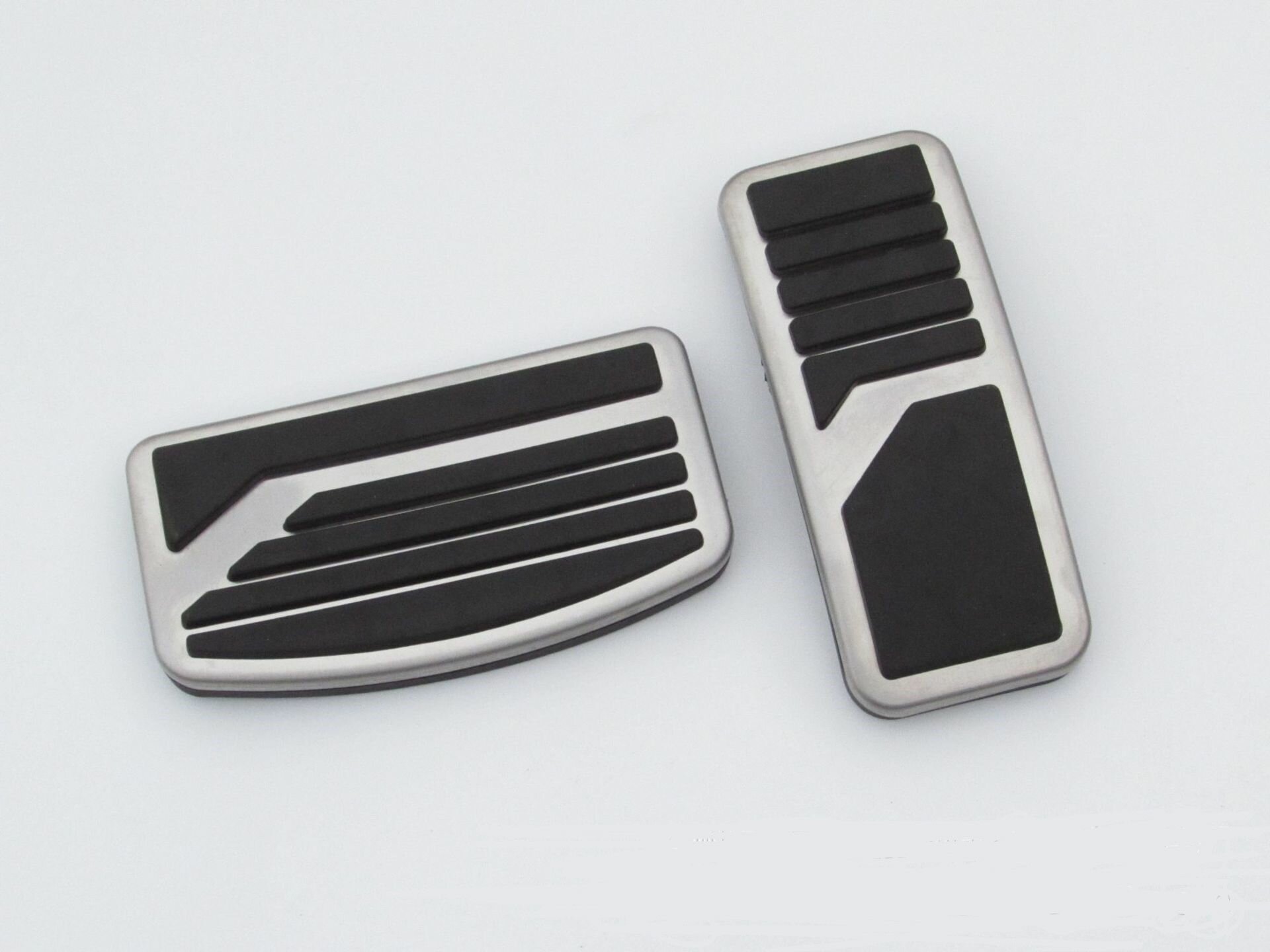 Педаль акселератора: Педаль газа для Mitsubishi Pajero и Outlander