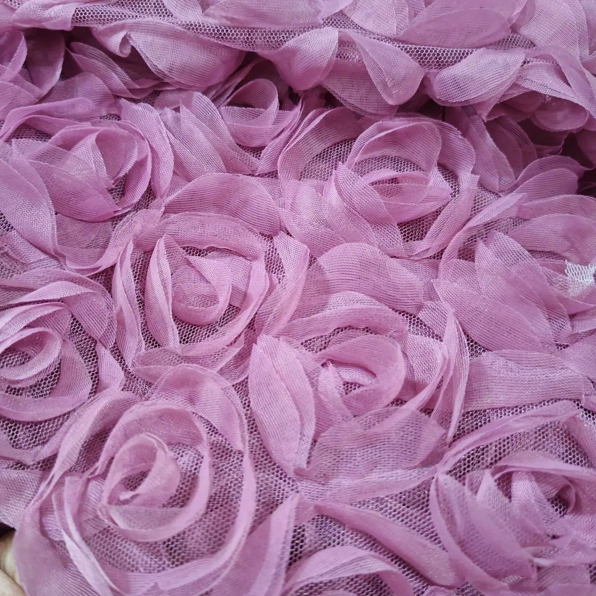 3D сетчатая ткань с вышивкой розы, полиэстер, ширина 150 см Purple