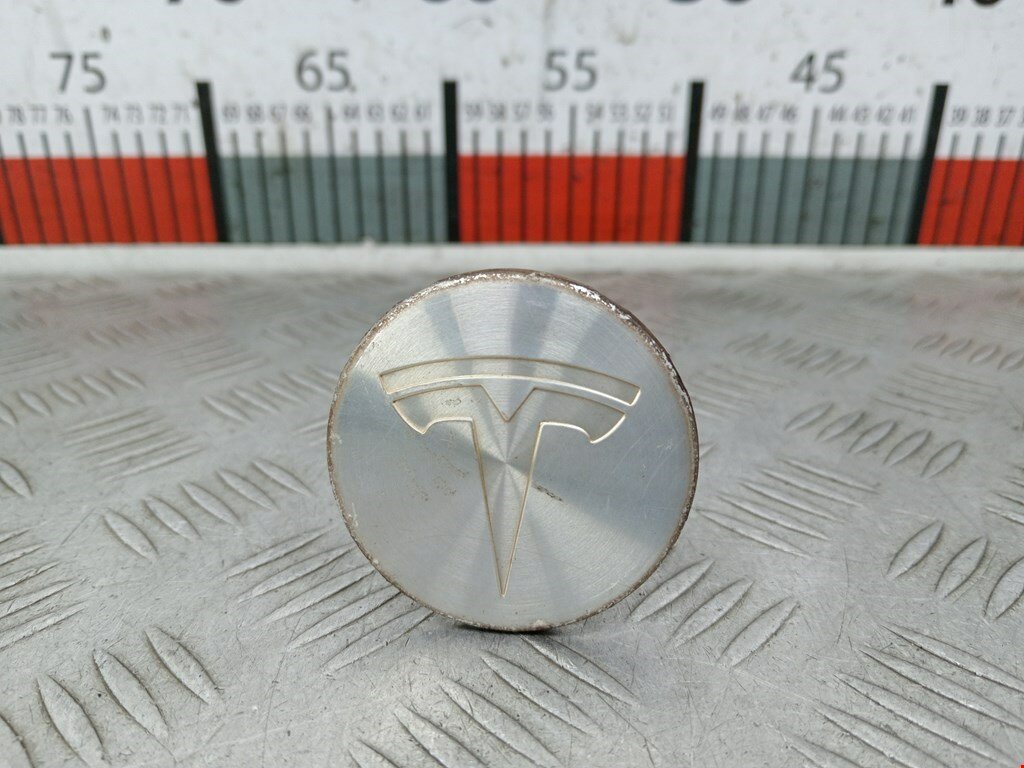 Колпак колесный Tesla Model S 600587900A арт. 2264145