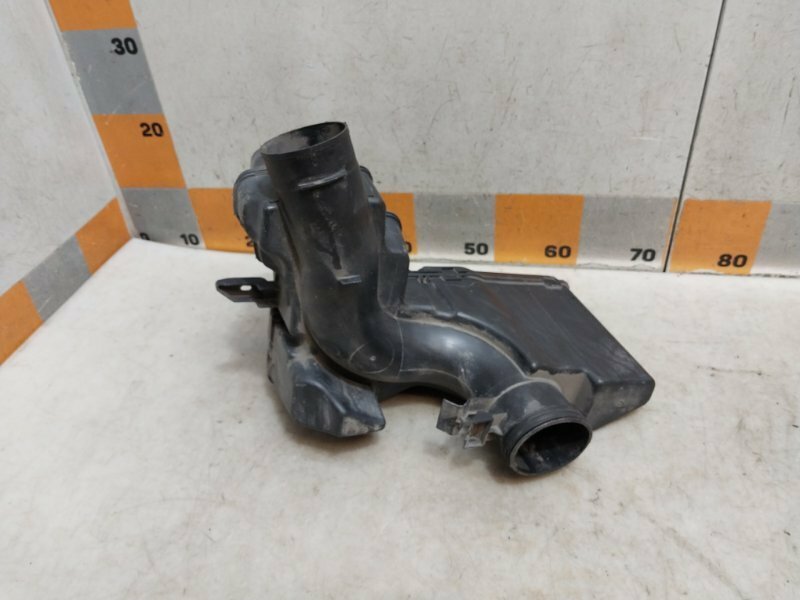 Б/У Резонатор воздушного фильтра Peugeot 307 2004 3A/C 468304 Peugeot-Citroen арт. 144012