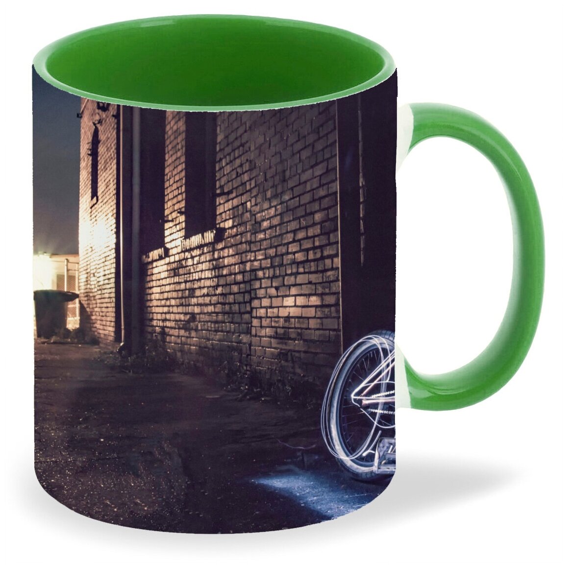 Кружка зеленый CoolPodarok Велосипед Неон У стены