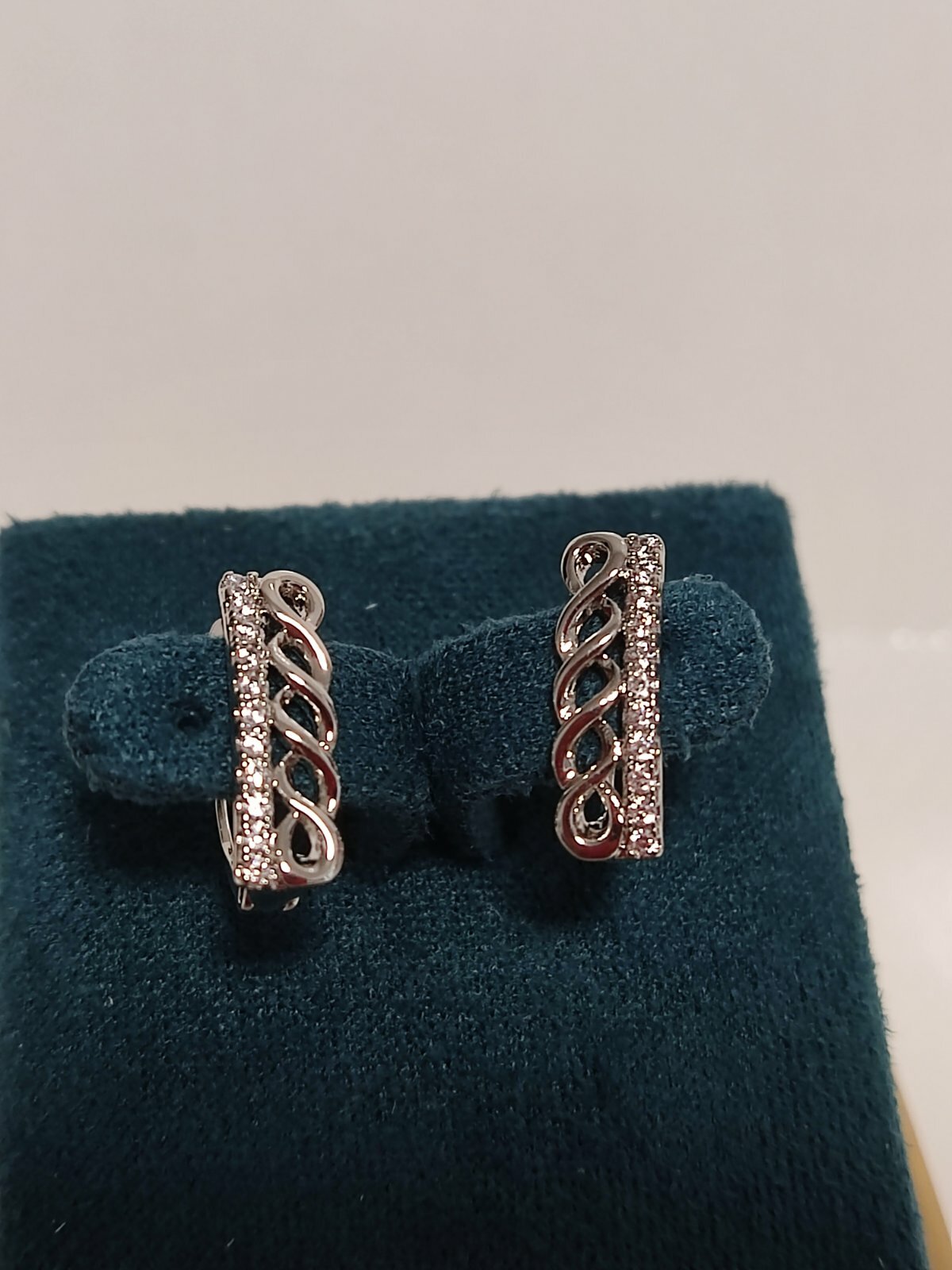 Серьги, хрусталь