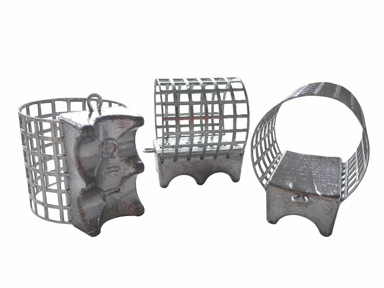 110гр./120гр./130гр. Набор кормушек фидерных без дна с грунтозацепом для реки с умеренным или сильным течением.