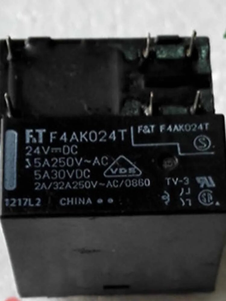 Реле F4AK024T 24В