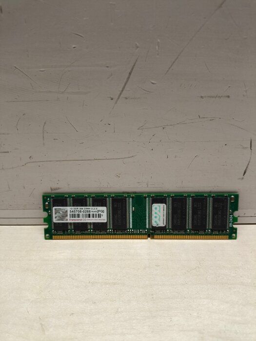 Оперативная память DDR1 266 Transcend 1Gb PC2100 545708-0288