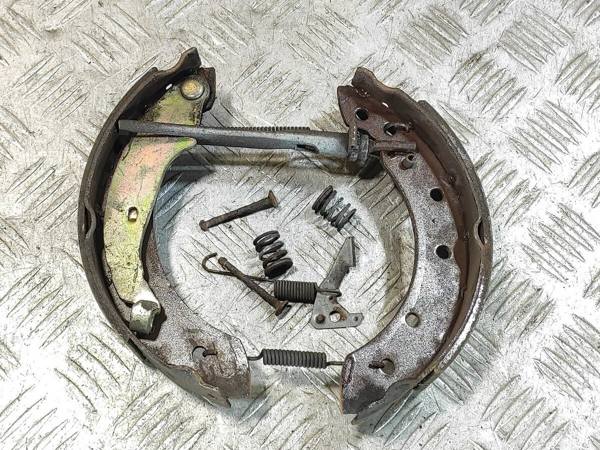 Механизм ручника RENAULT Logan 2005 2014 BJRN004