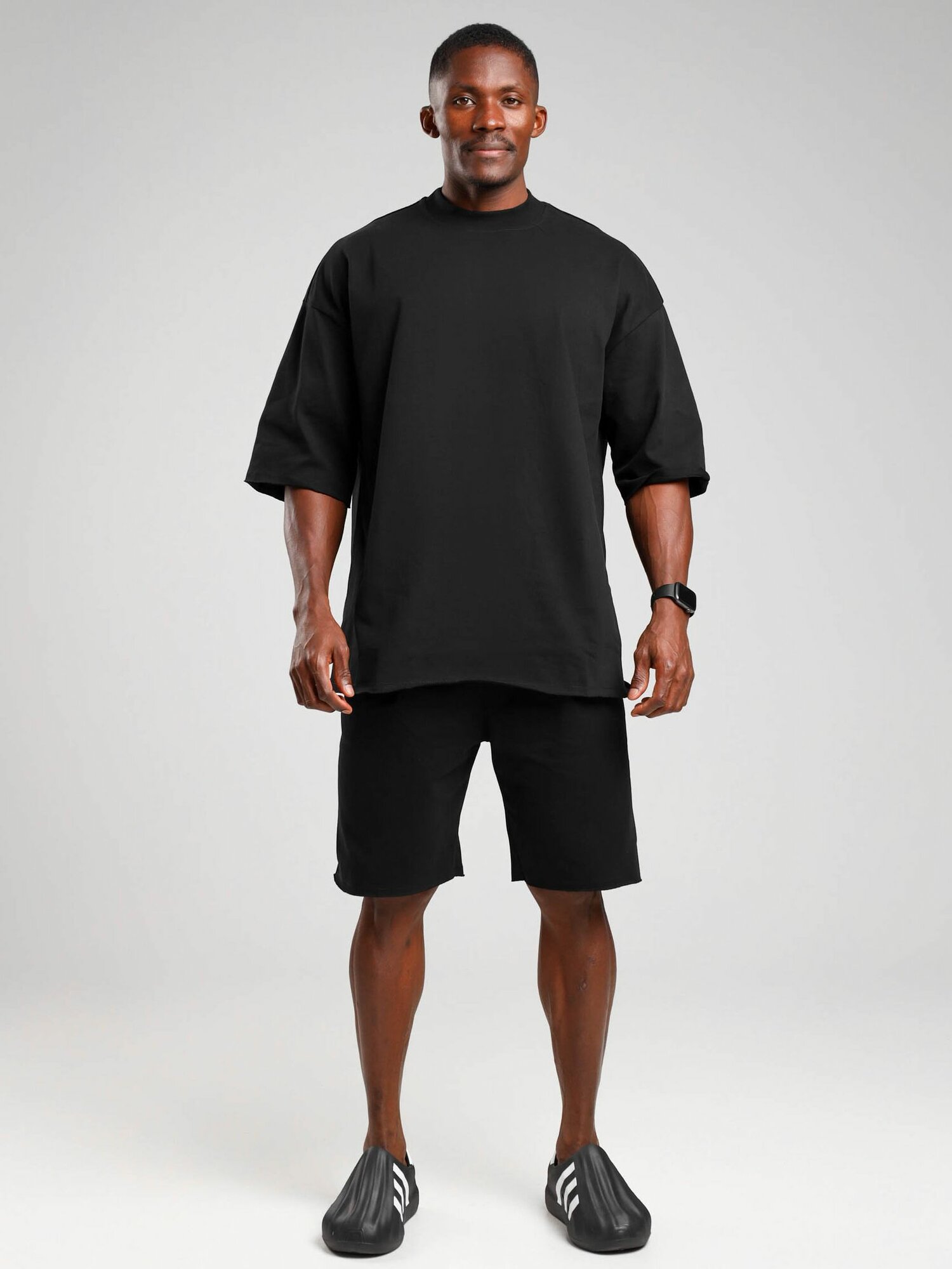 Костюм спортивный