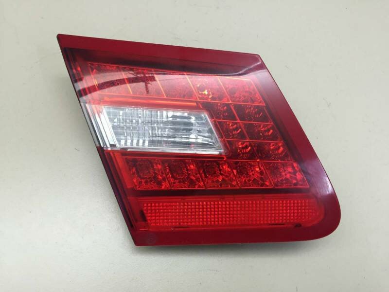 Фонарь задний внутренний левый Mercedes-Benz E-Class C207 2009-2016 кат.номер: A2078200364