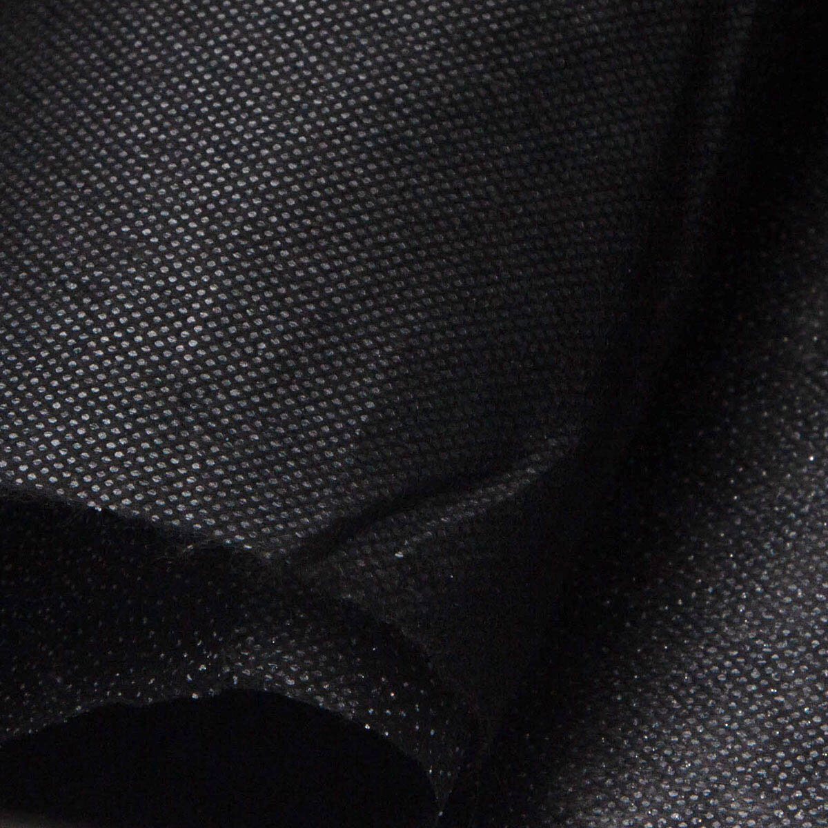 Флизелин айрис черный точечный, 40 г/м, 90 см, 100 м (6403-0246)