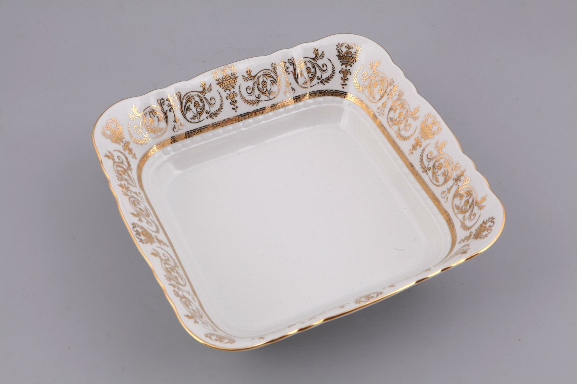 Салатник квадратный 17 см. Соната "Золотой узор"